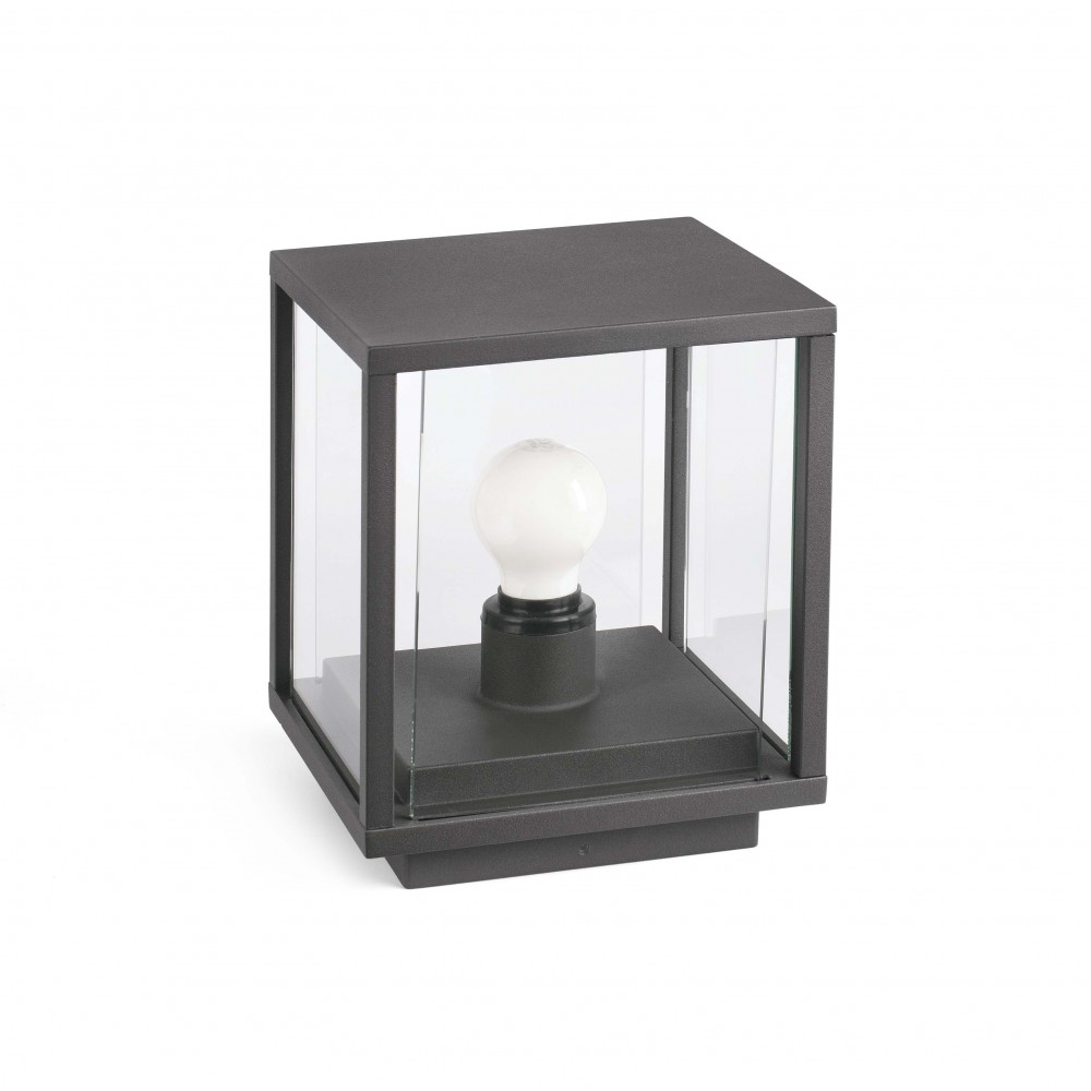 Pedestal lights for your garden - Wonderlamp.shop